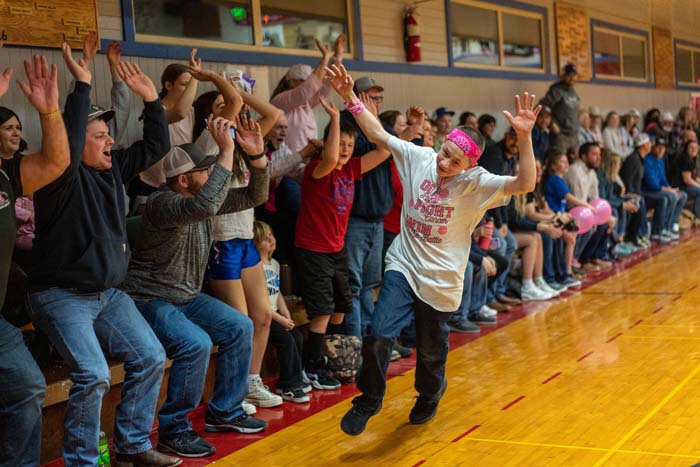 Prep boys basketball roundup: Powder Valley wins in matchup of top OOL ...