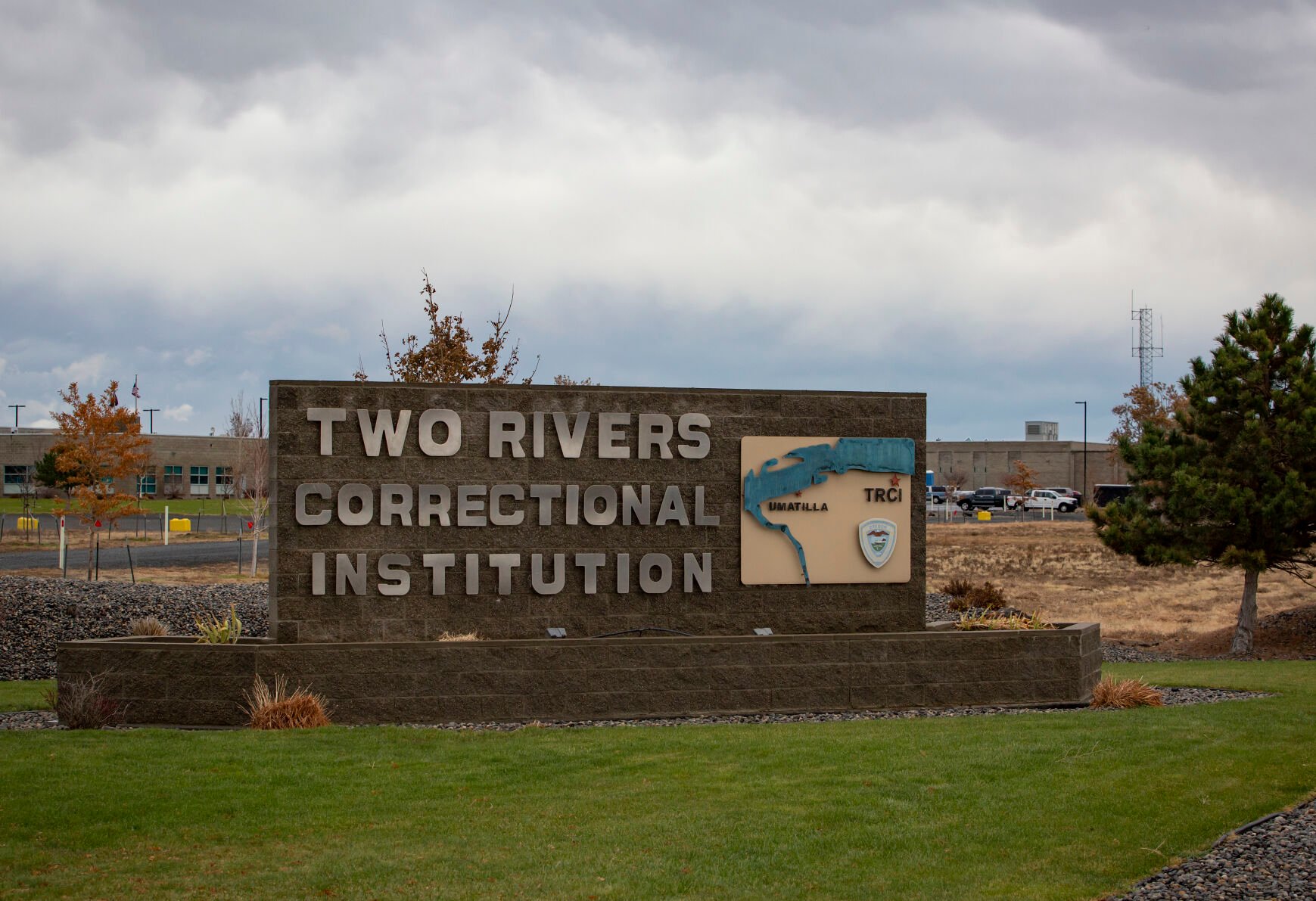 Federal judge warns staff against retaliation at Oregon’s Two Rivers ...