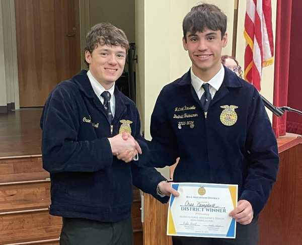 Eastern Oregon FFA members earn American Degree | La Grande Observer