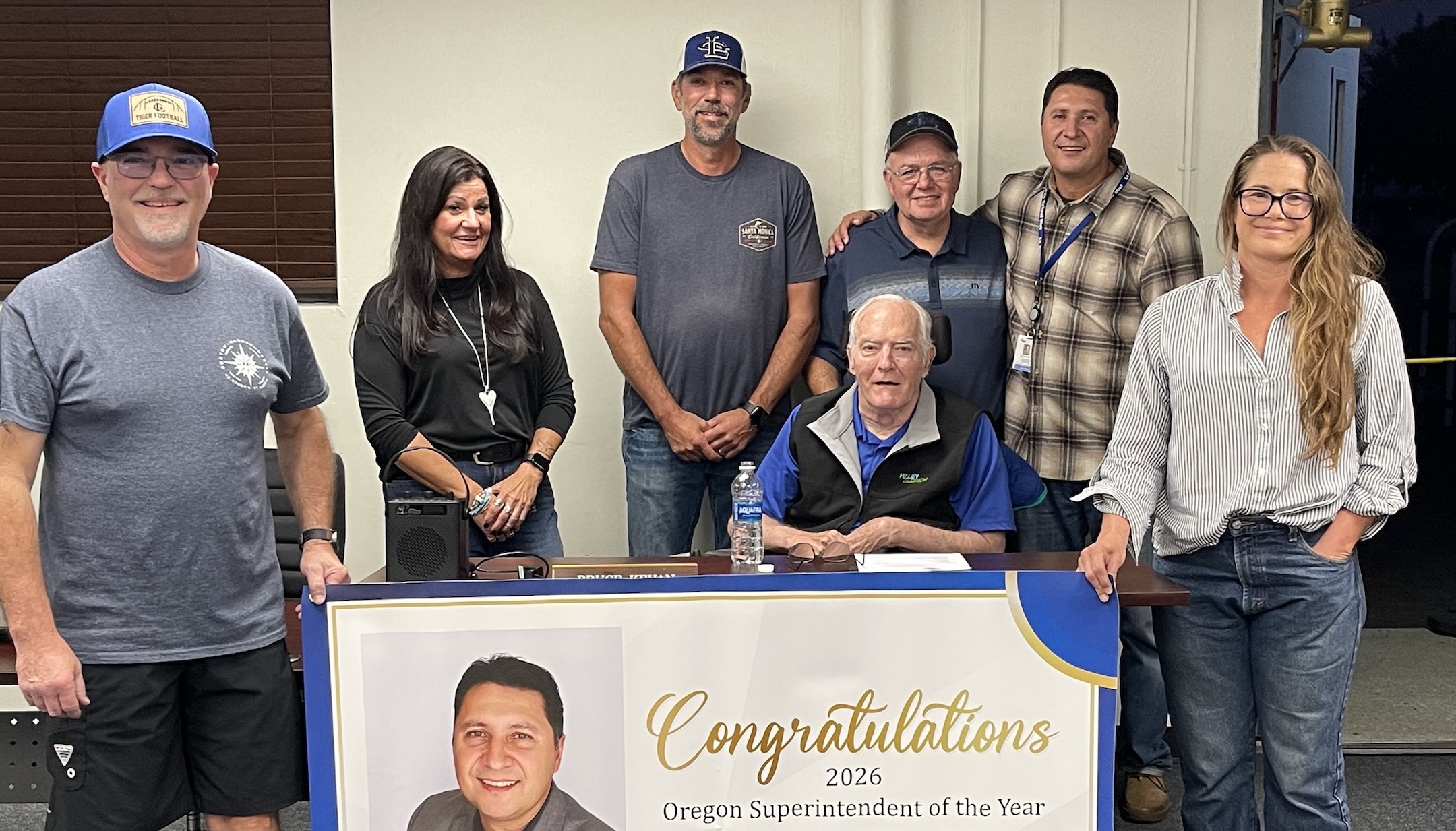 La Grande’s Mendoza is Oregon Superintendent of the Year | La Grande ...